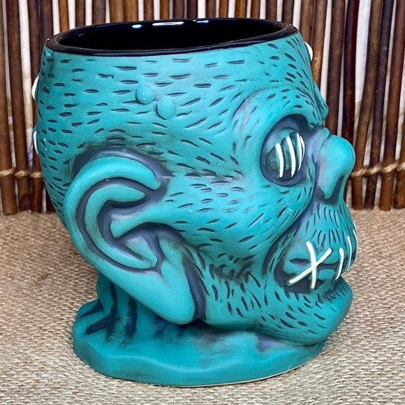 Trader Sams | Dining | Trader Sams Enchanted Tiki Bar Shrunken Head ...